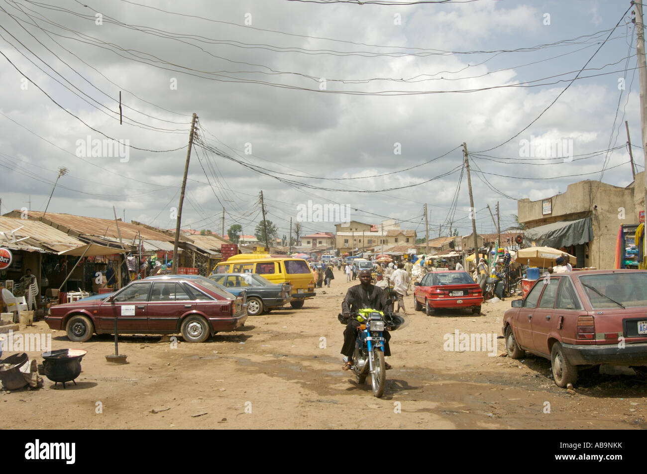 Street Garki district Abuja Nigeria Stock Photo - Alamy