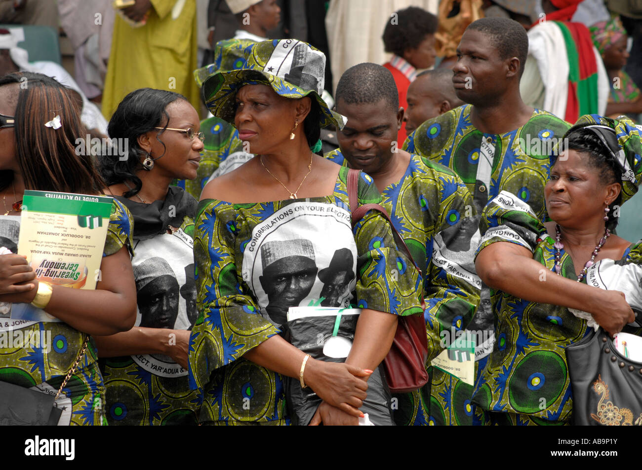 supporters at Inauguration of Umaru Musa Yar Adua as the new President ...