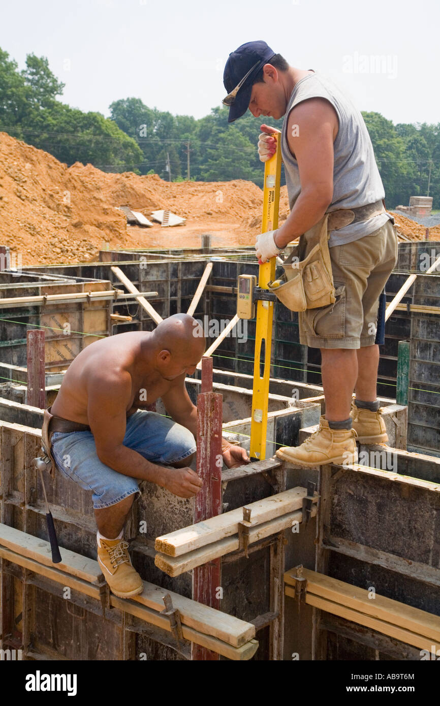 Immigrant construction workers hi-res stock photography and images - Alamy Immigrant construction workers hi-res stock photography and images - Alamy