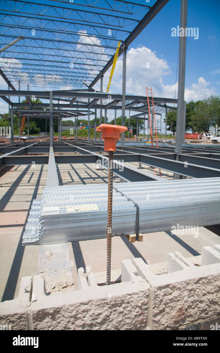 Construction Site of a Shopping Mall Stock Photo - Alamy