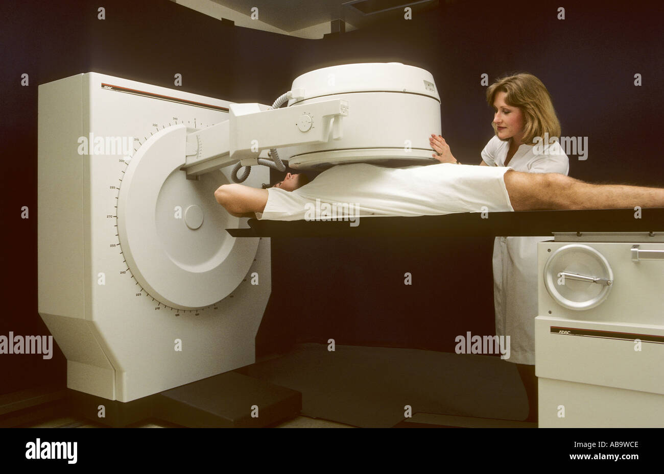 Nmr scanner hi-res stock photography and images - Alamy