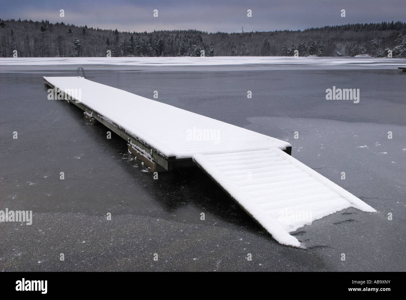 Ice bath in swedish hi-res stock photography and images - Alamy