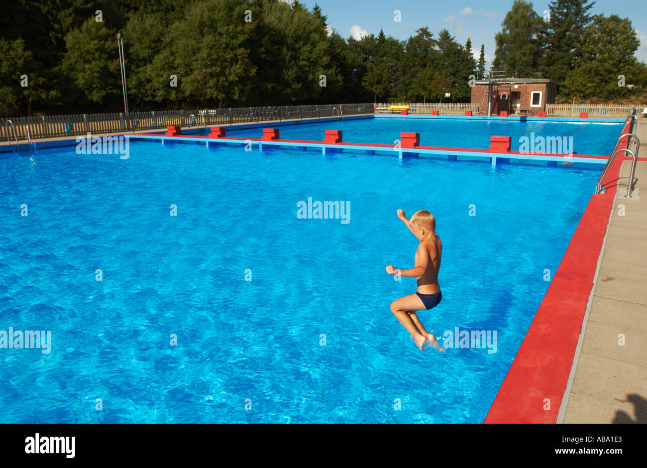 Springboard children hi-res stock photography and images - Alamy