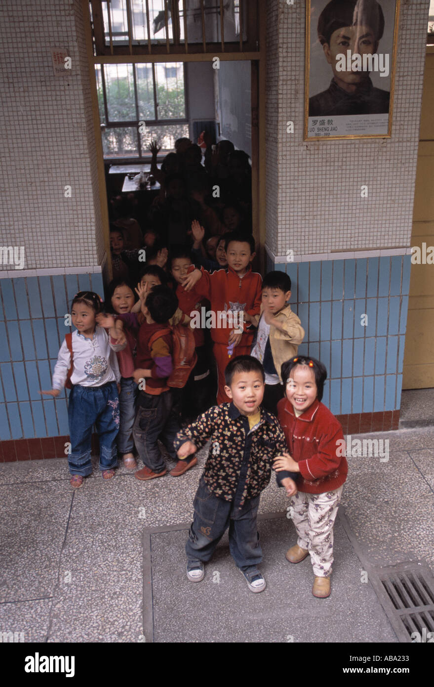China Elementary School Classroom High Resolution Stock Photography and ...