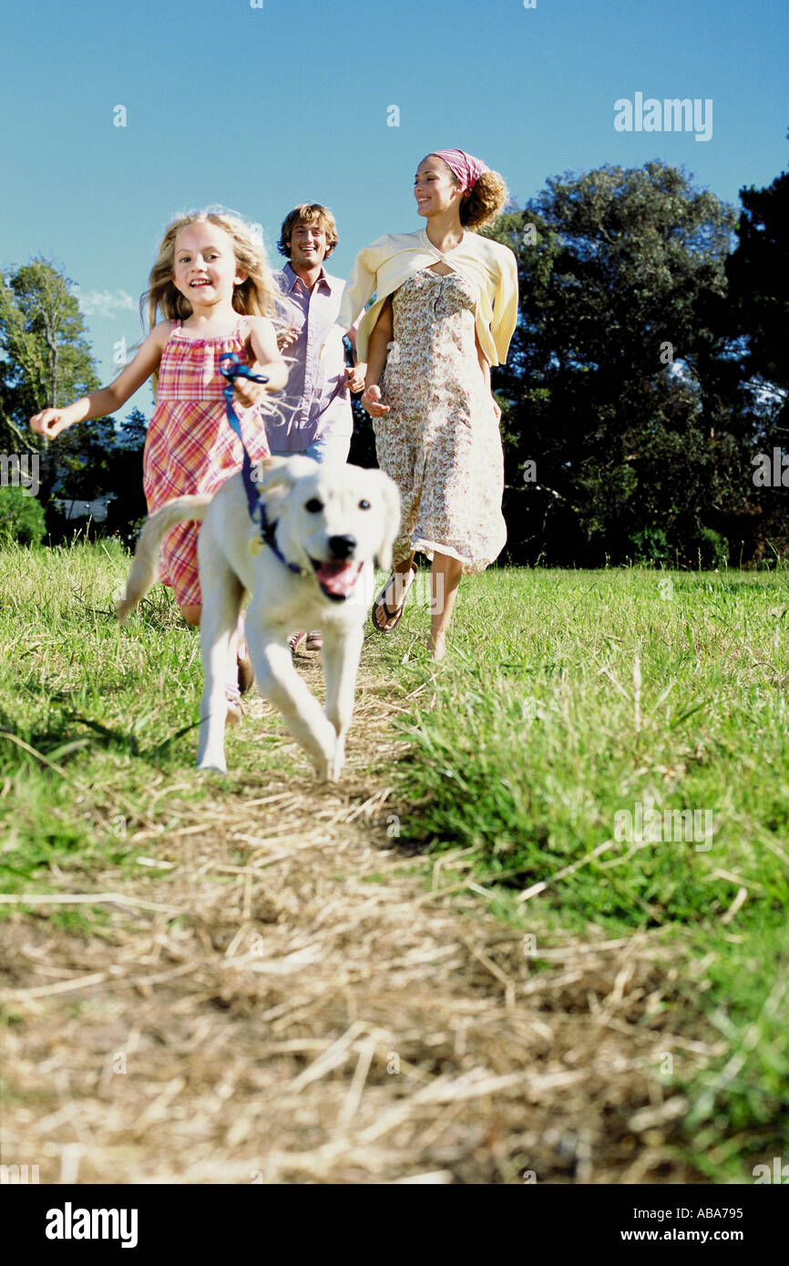 Country girl group hi-res stock photography and images - Alamy