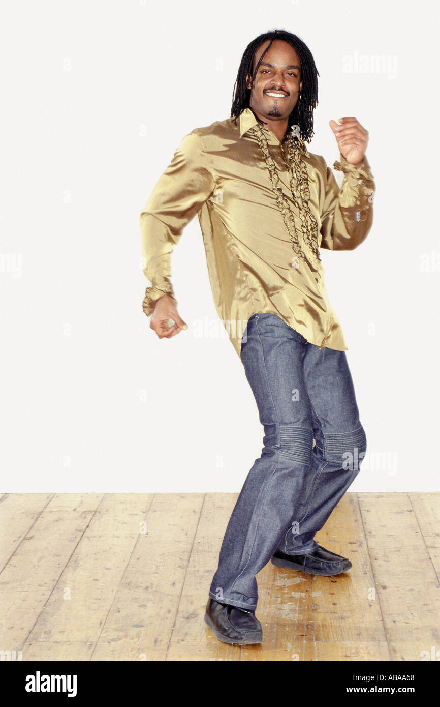 African style dancing hi-res stock photography and images - Alamy