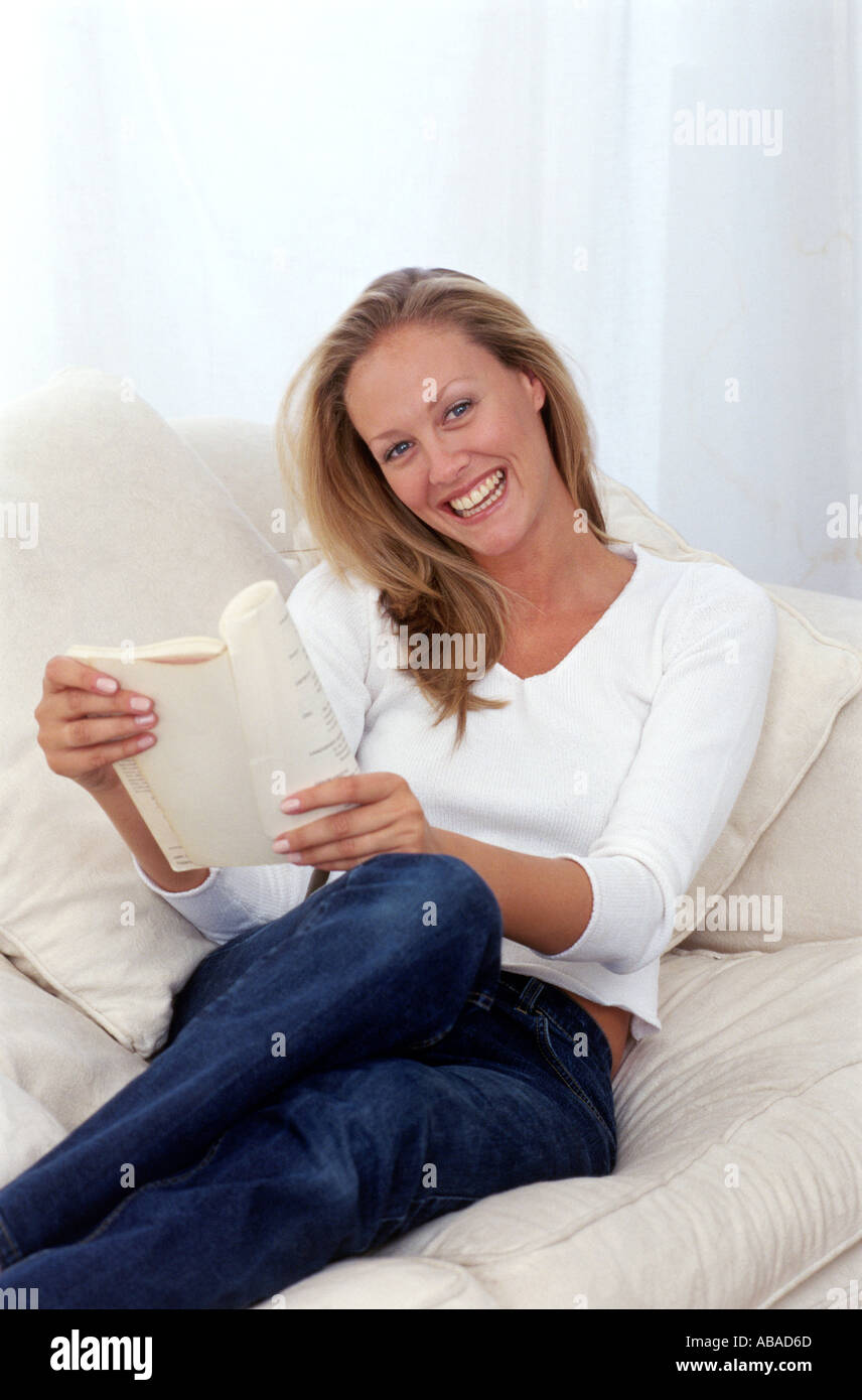 Girl reading book Stock Photo - Alamy