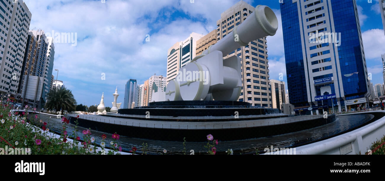 Abu Dhabi UAE City Centre Cannon Sculpture Al Ittihad Square Stock ...