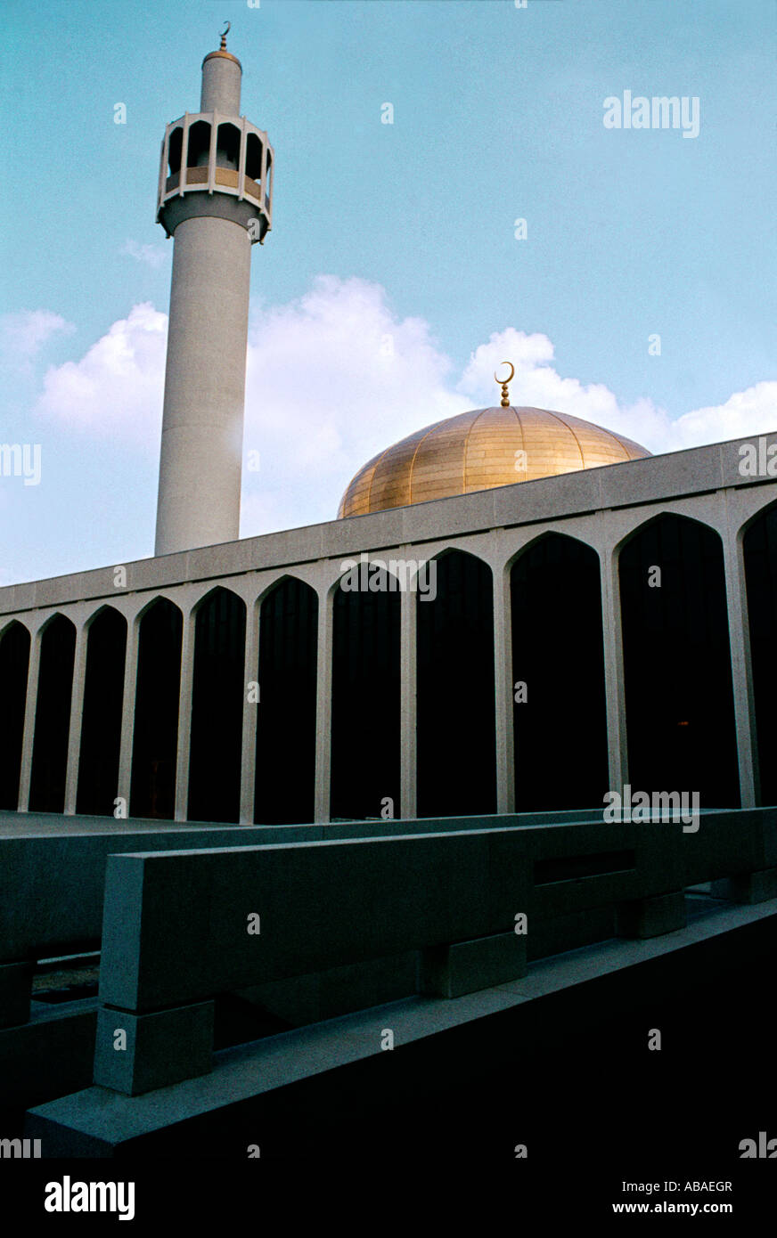 London England Regents Park Mosque The Central Mosque Dome and Minaret ...