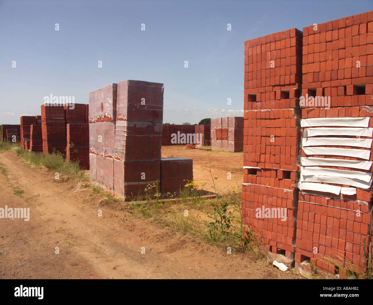 Suffolk red bricks hi-res stock photography and images - Alamy