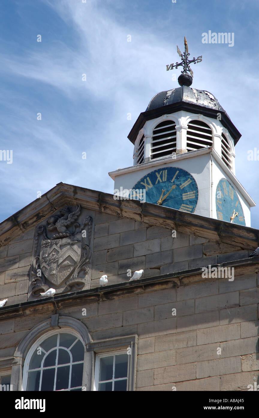 Whitby glass hi-res stock photography and images - Alamy