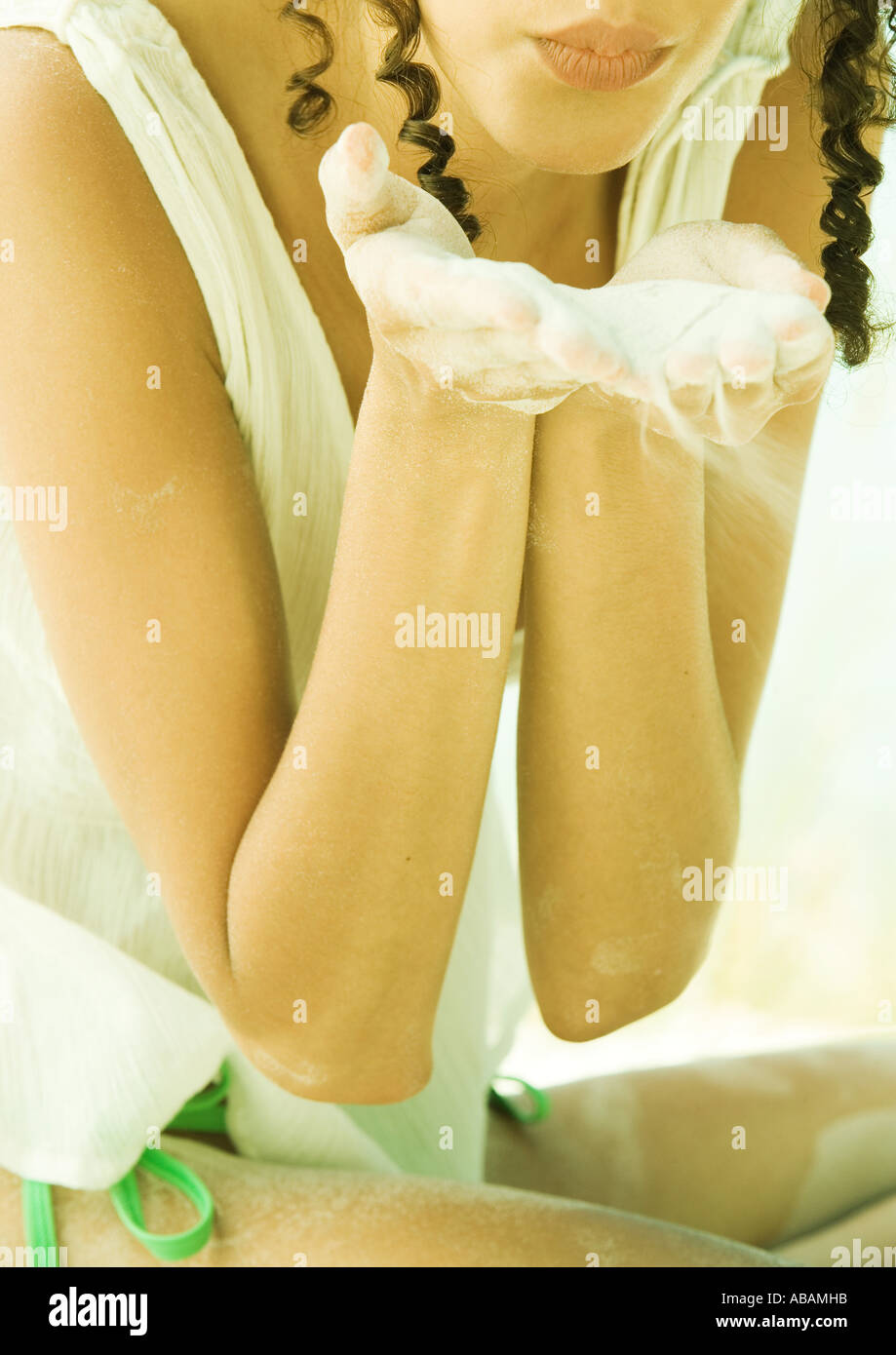 Sand blowing hand hi-res stock photography and images - Alamy