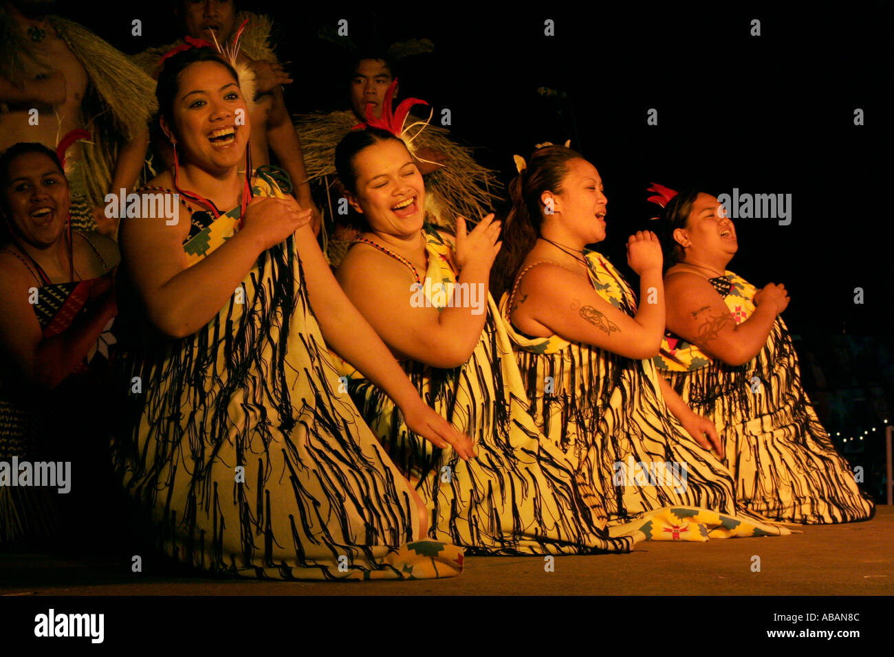 Maori traditional clothing hi-res stock photography and images - Alamy