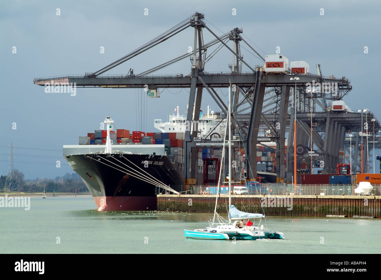 Southampton Container Terminal southern England. SCT straddle carrier ...