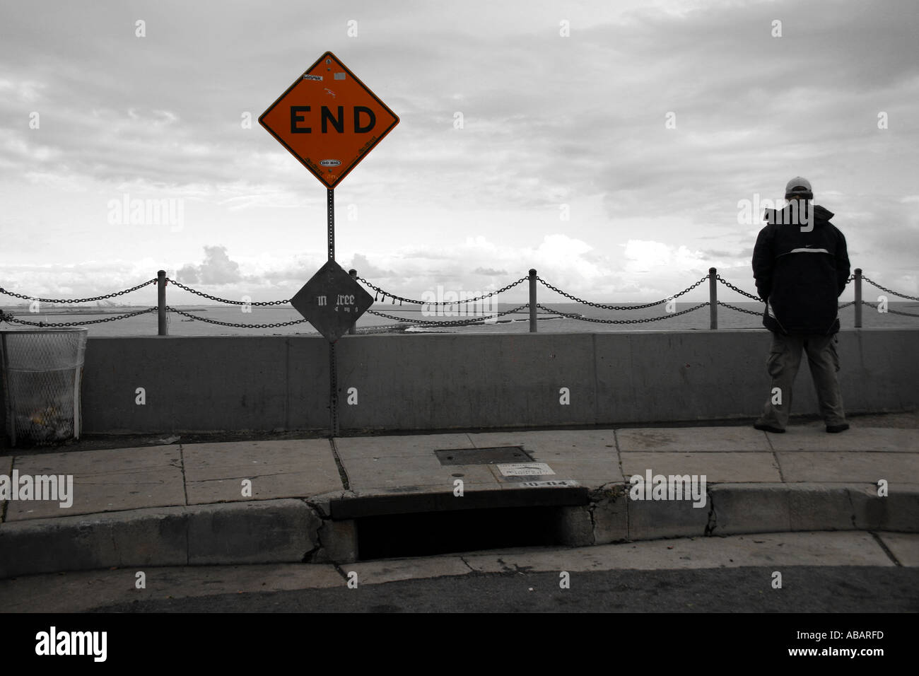 Stop end hi-res stock photography and images - Alamy