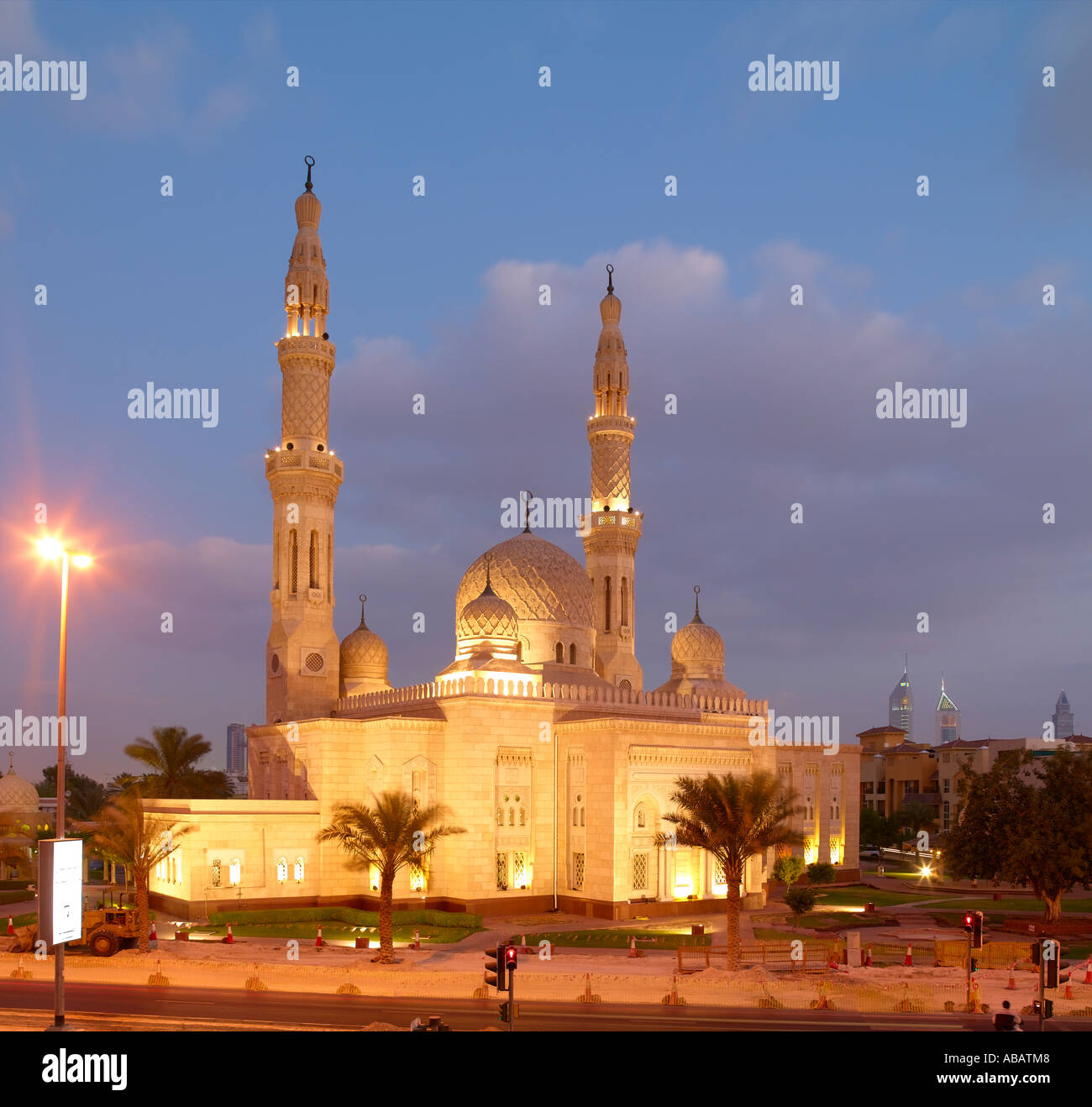 Dubai, Jumeirah Mosque Stock Photo - Alamy