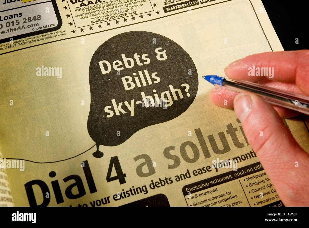 Yellow pages hi-res stock photography and images - Alamy