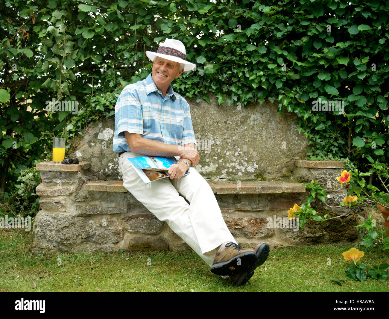 Bert newsome hi-res stock photography and images - Alamy
