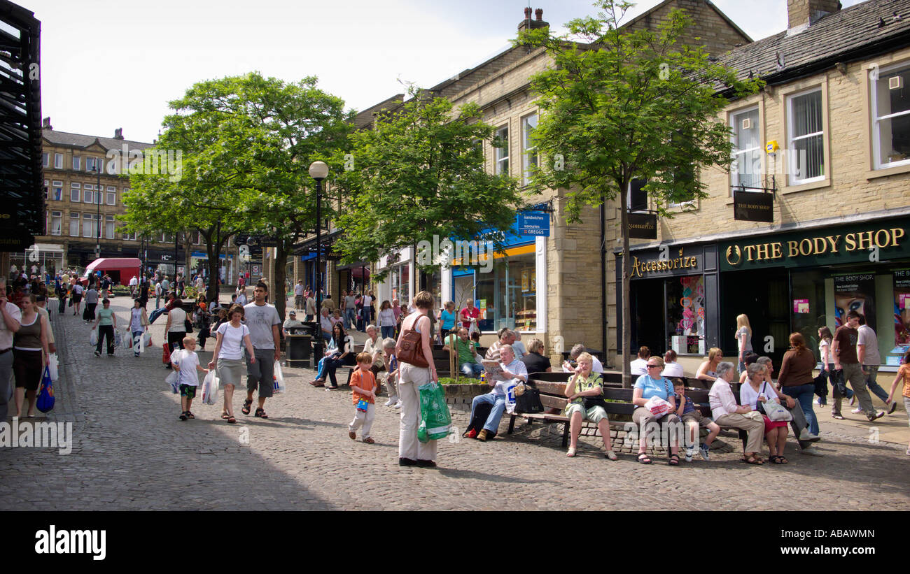 Summer street scene Halifax West Yorkshire Stock Photo - Alamy