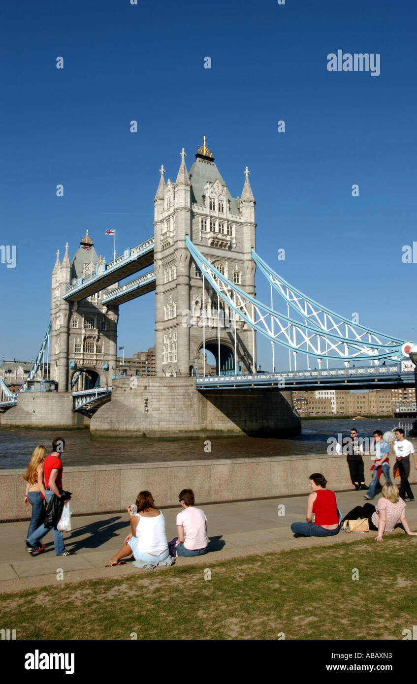 London of bridge hi-res stock photography and images - Alamy