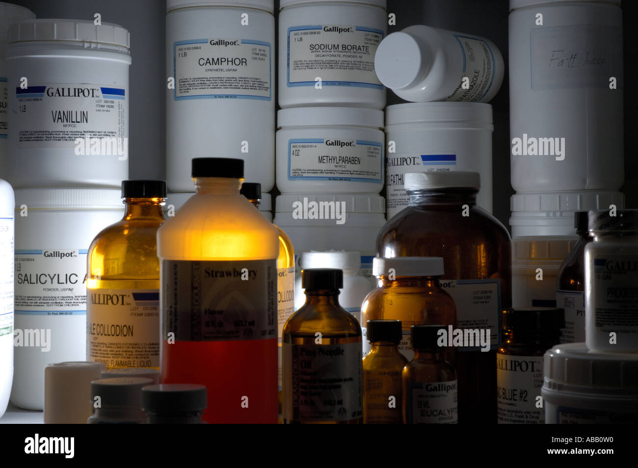 Pharmaceutical formulation hi-res stock photography and images - Alamy
