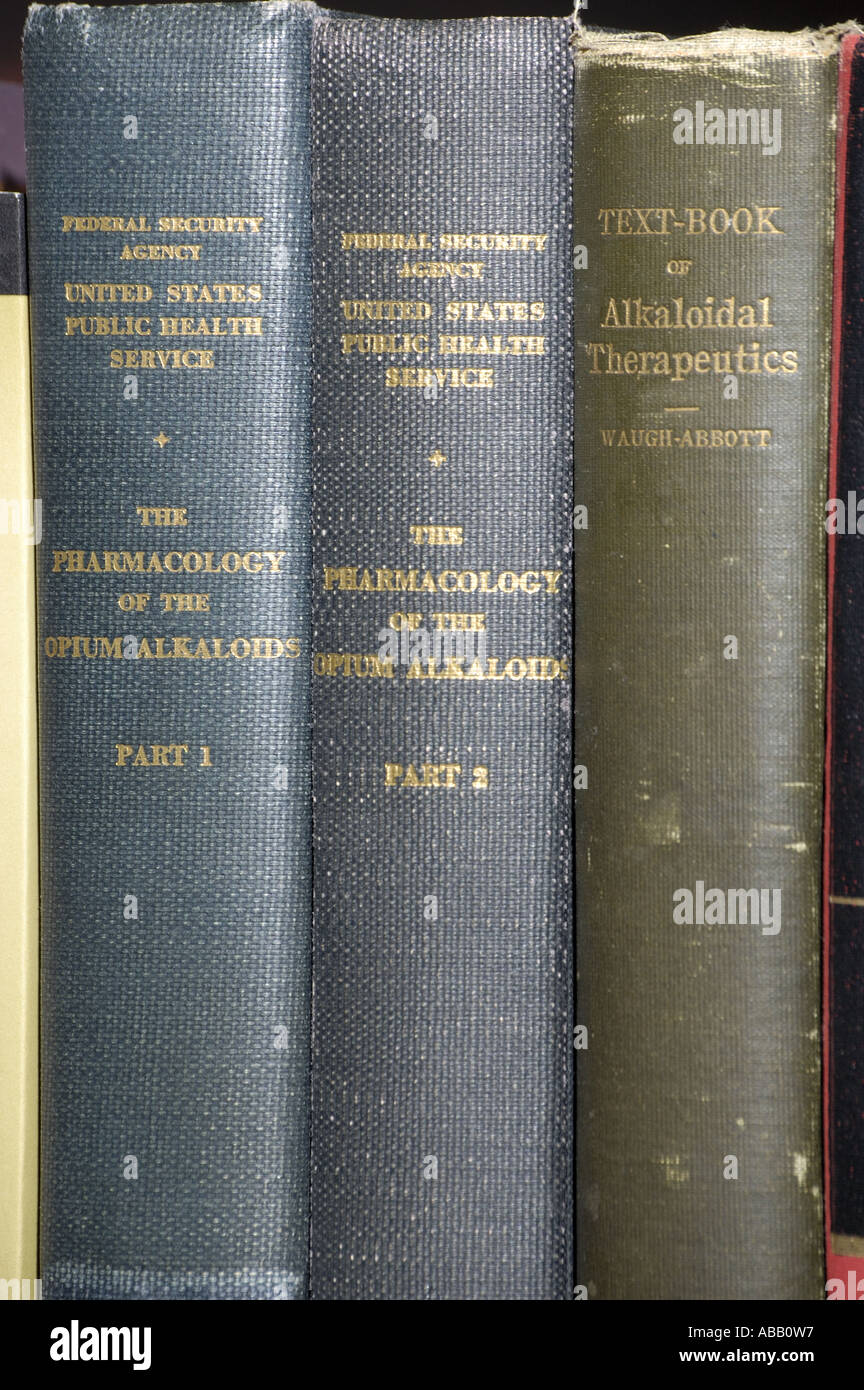 Natural science reference hi-res stock photography and images - Alamy