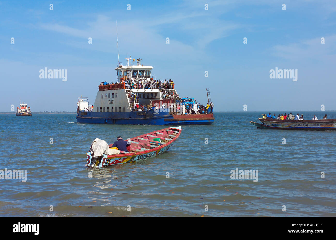African ferries hi-res stock photography and images - Alamy