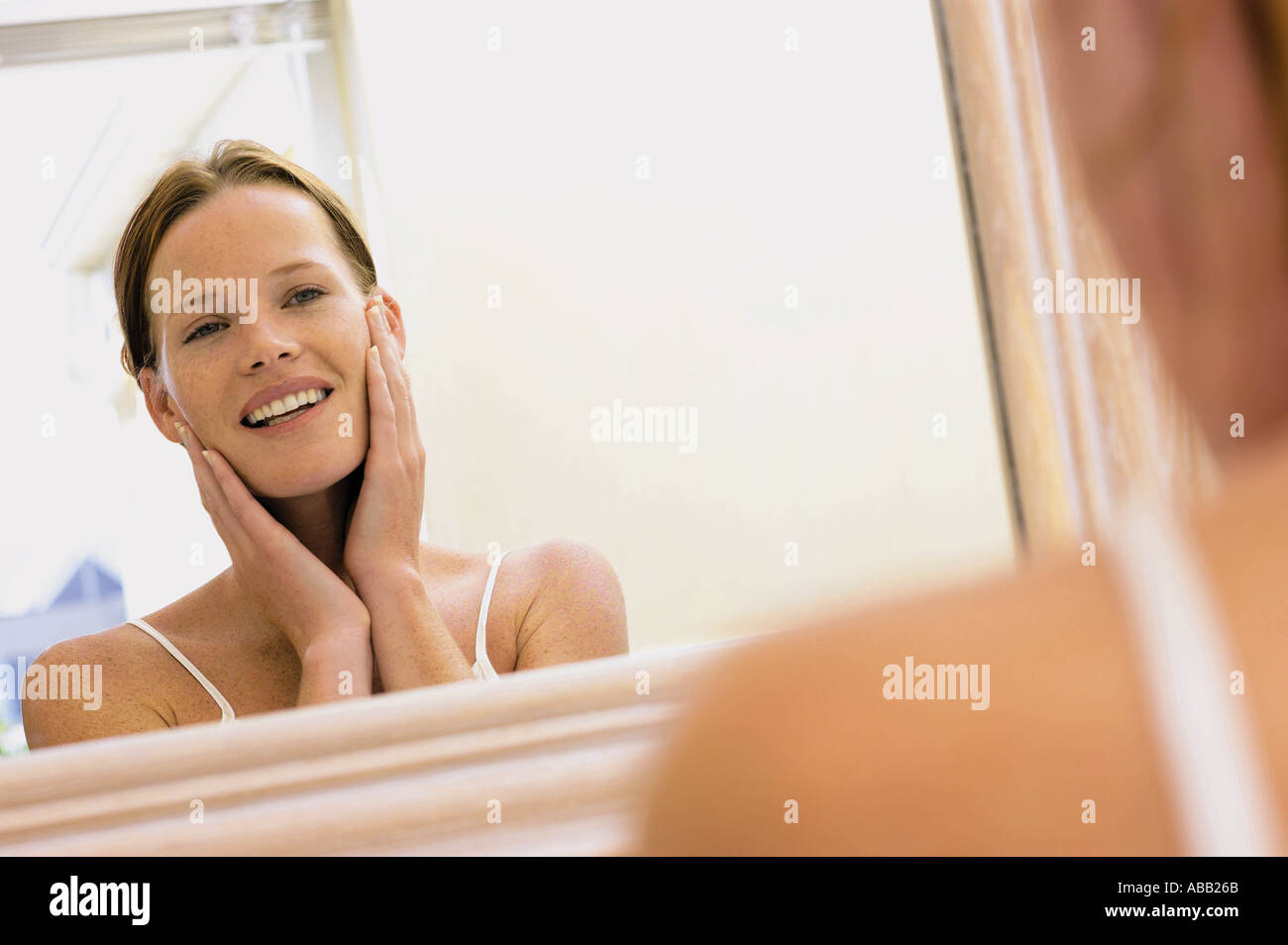 White color in front face hi-res stock photography and images - Alamy