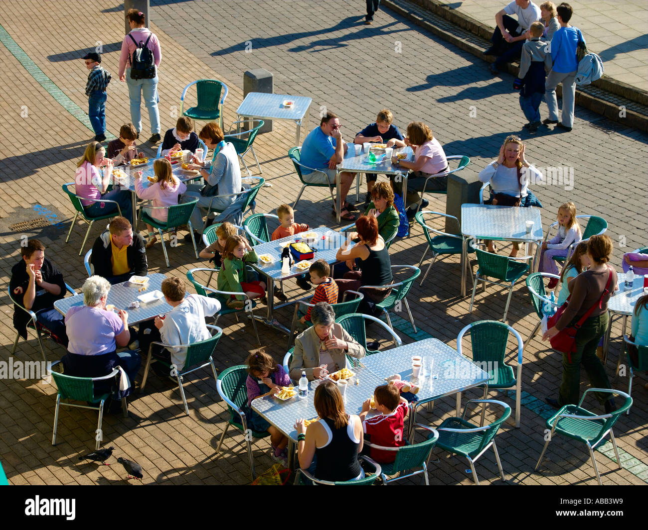 Brighton, Fast Food Eating Stock Photo - Alamy