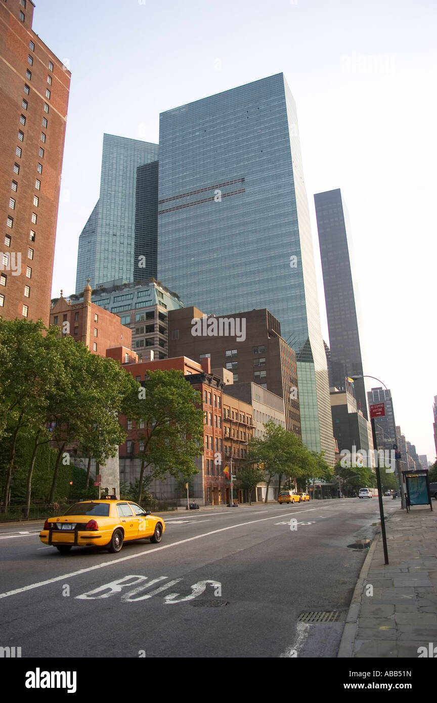 First Avenue, Midtown Manhattan, New York Stock Photo - Alamy