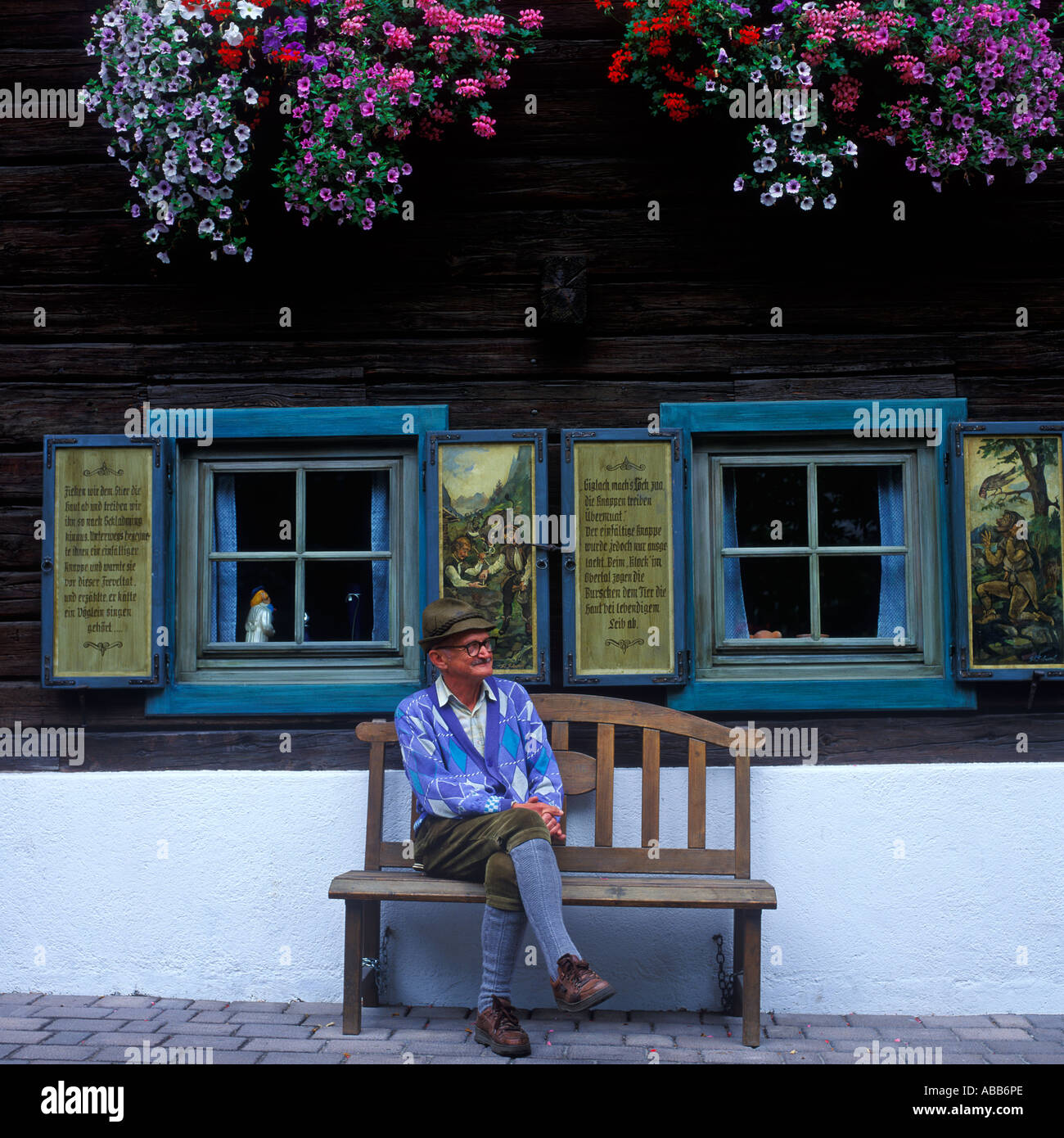 Older man sitting alone on hi-res stock photography and images - Alamy