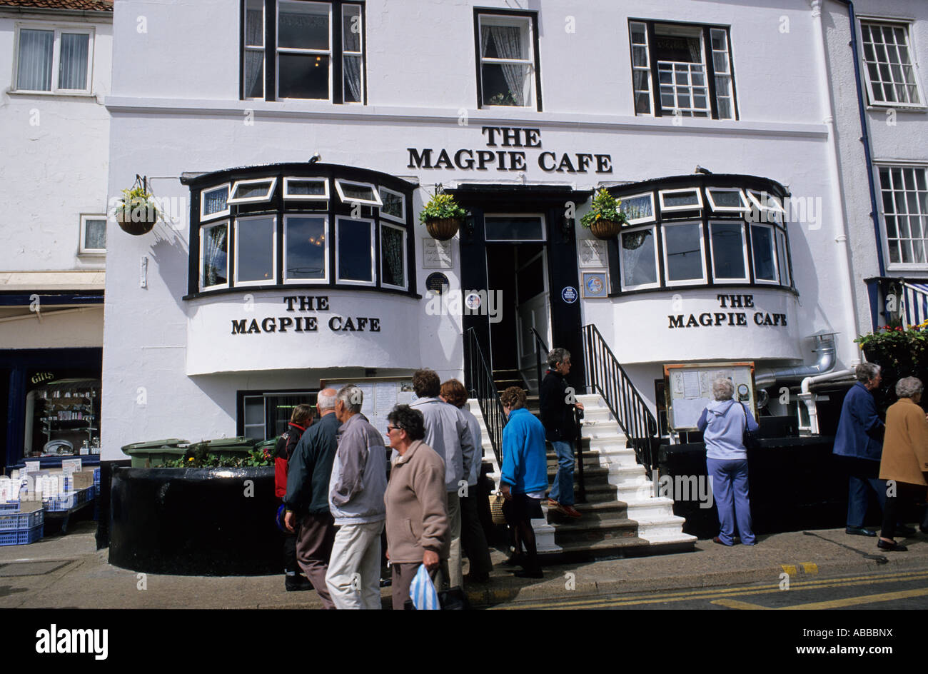 The Magpie Cafe,Whitby Stock Photo - Alamy