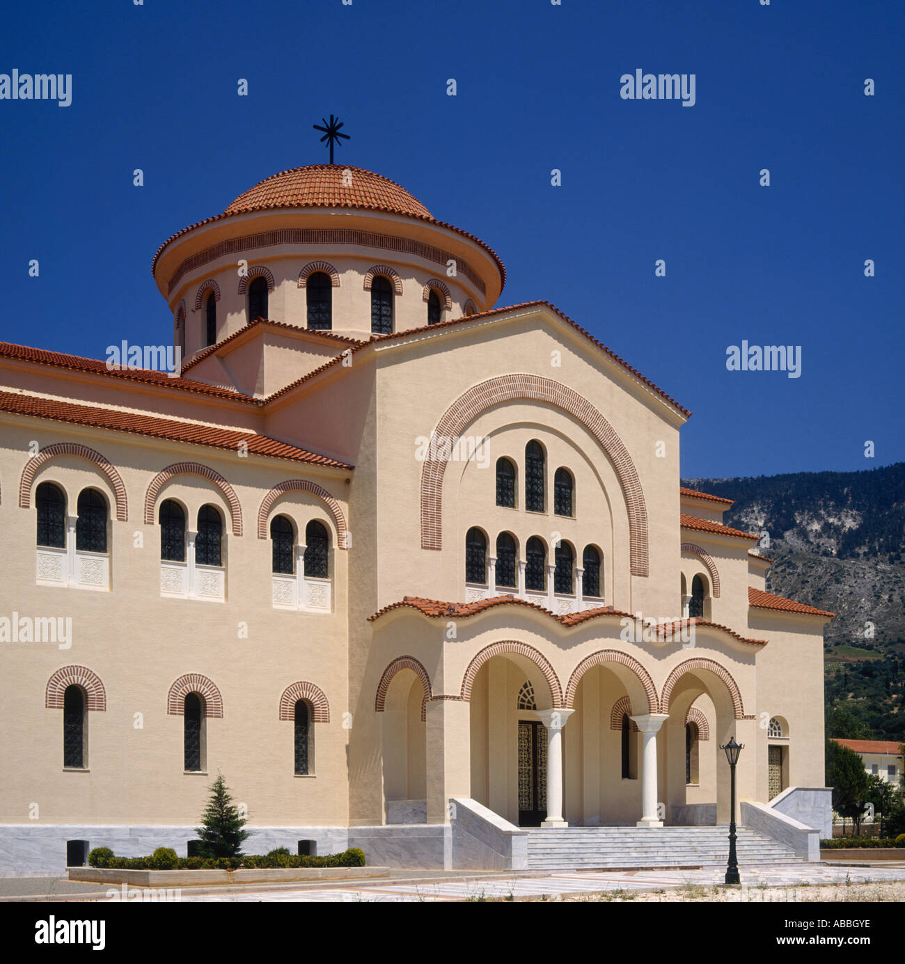 Terracotta tiled red dome hi-res stock photography and images - Alamy