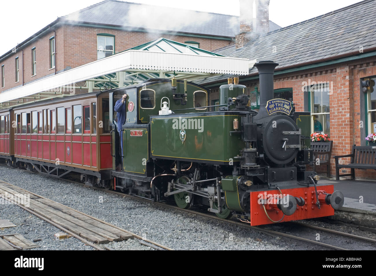 Talyllyn railway tywyn wales uk hi-res stock photography and images - Alamy