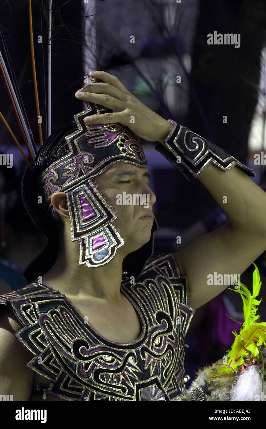 latin american performer dancer mexico mexican Stock Photo - Alamy