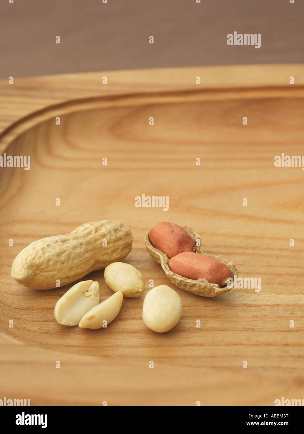 The peanuts hi-res stock photography and images - Alamy