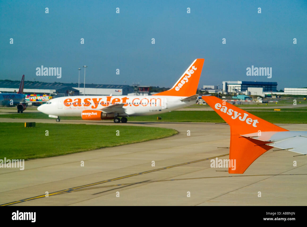 Easyjet advert hi-res stock photography and images - Alamy