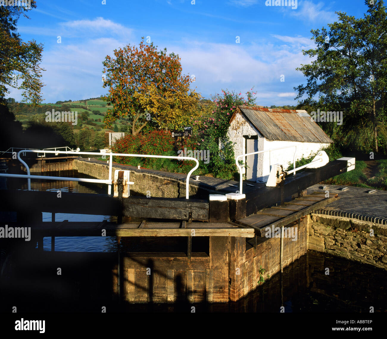 saltford lock river avon near bath somerset uk Stock Photo - Alamy