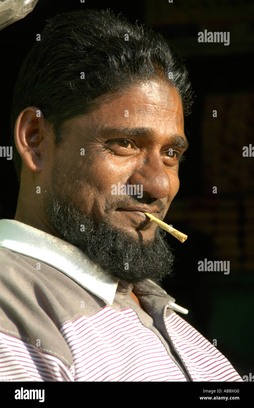 Smiling indian men hi-res stock photography and images - Alamy