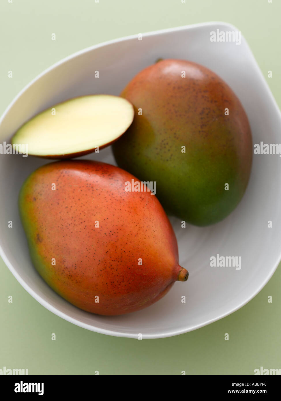 Mangoes hi res hi-res stock photography and images - Alamy