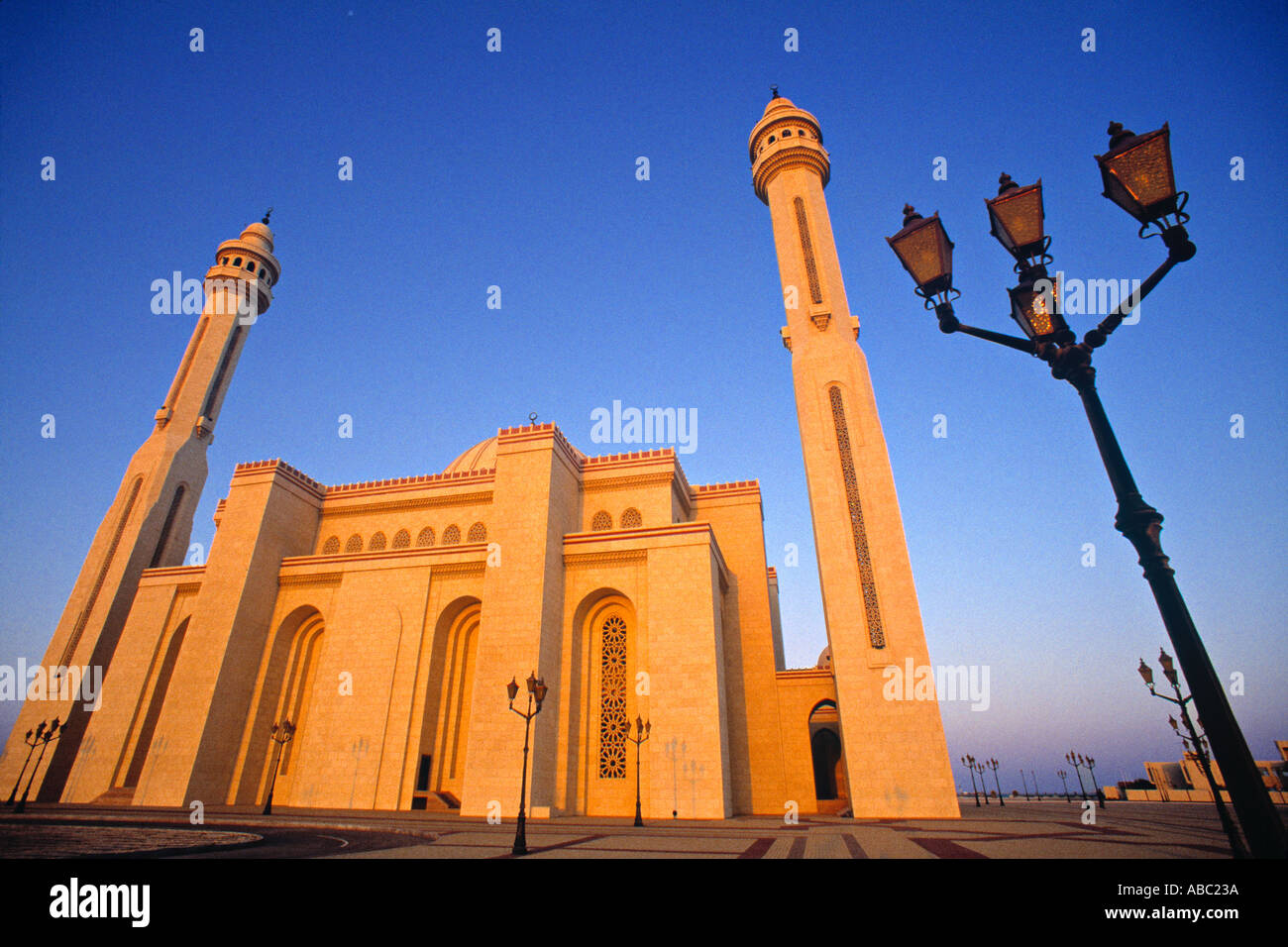Main mosque, Bahrain Stock Photo - Alamy