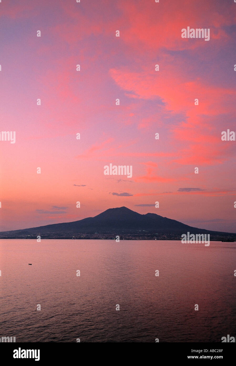 The vesuvius hi-res stock photography and images - Alamy