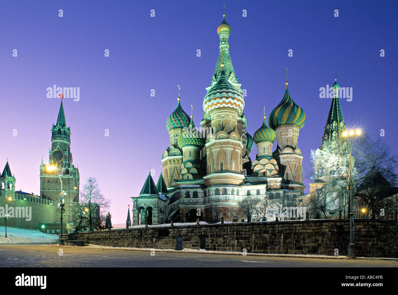 St. Basil's Church, Red Square, Moscow, Russia Stock Photo - Alamy