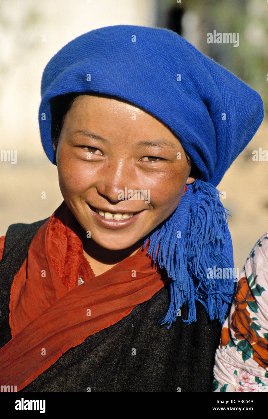 Tibetan girl, Shigatse, Tibet Stock Photo - Alamy