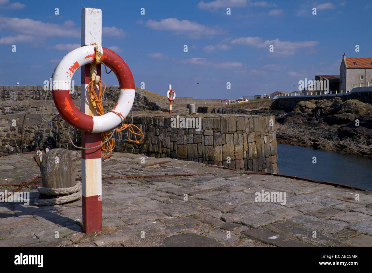 Portsoy beach hi-res stock photography and images - Alamy