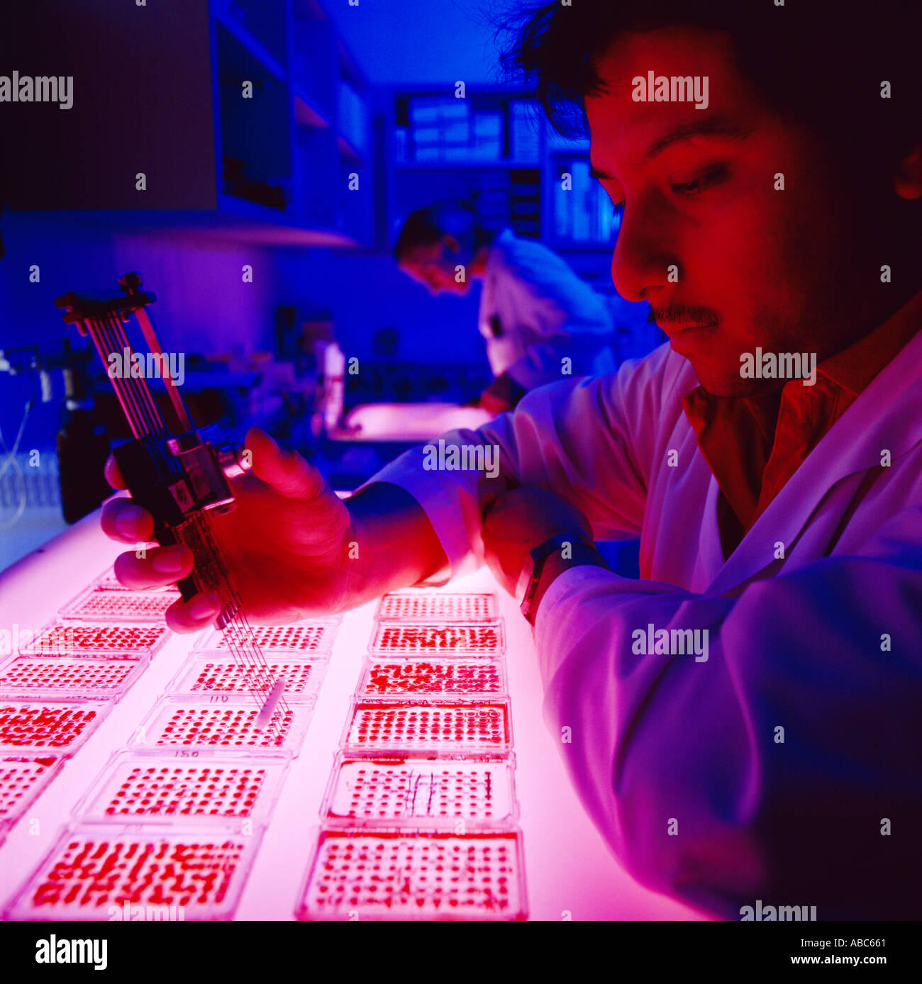 Laboratory - Medical Genetics, Immunogenetics, tissue compatibility ...