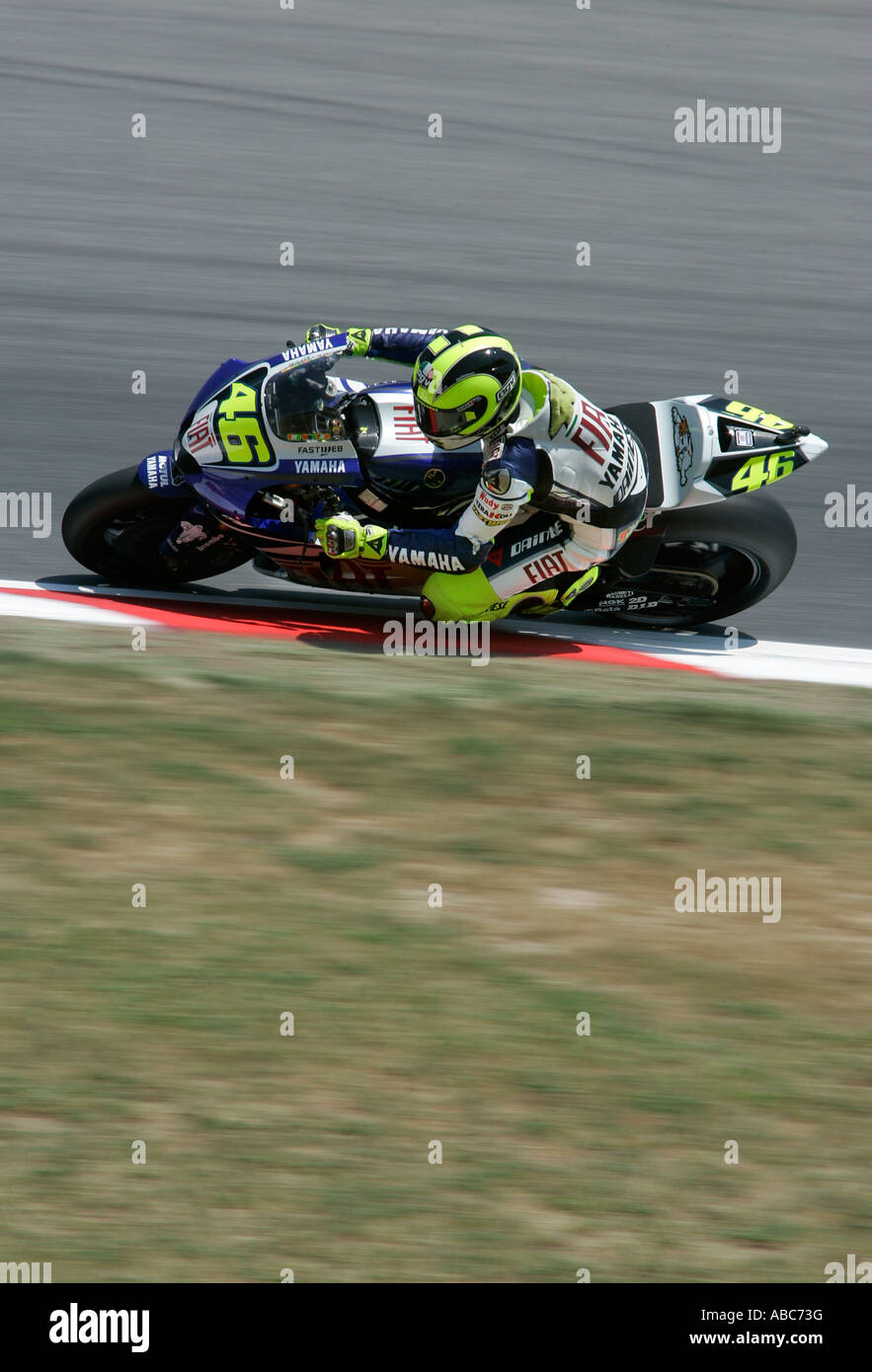 Valentino Rossi riding for the Fiat Yamaha team in the 2007 Catalonia ...