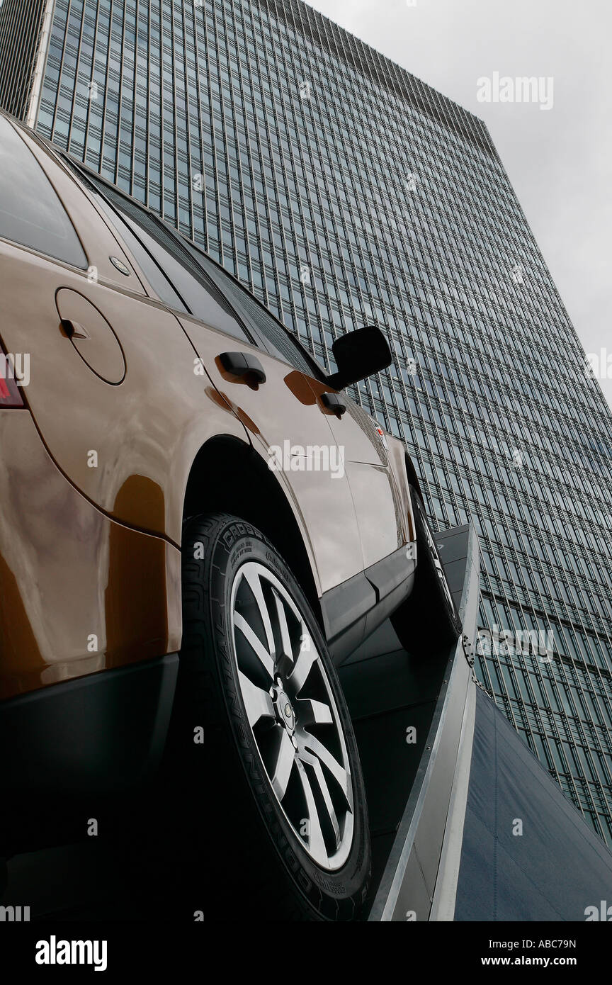 Range rover london hi-res stock photography and images - Alamy