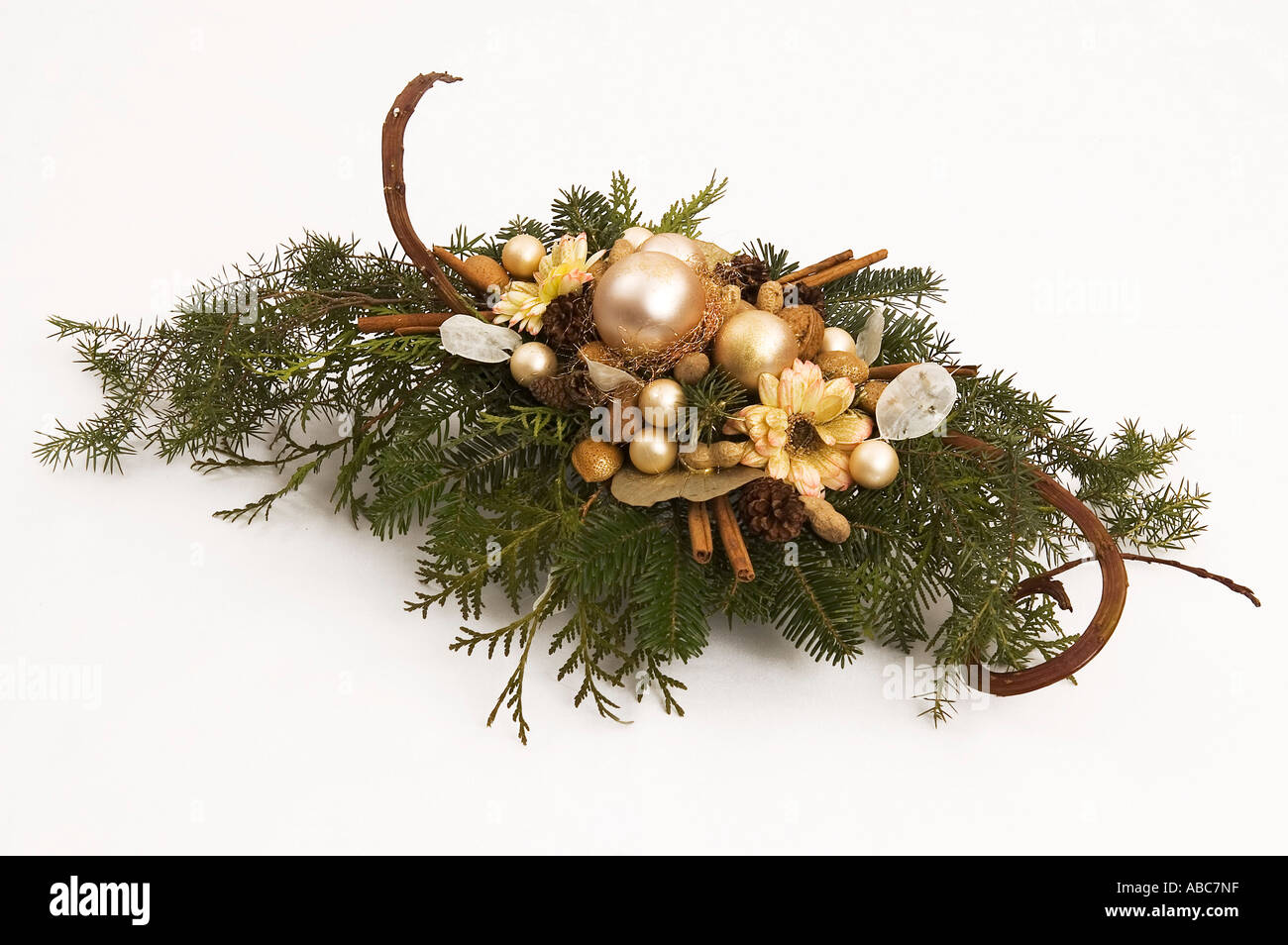 Advent flower arrangement Stock Photo - Alamy