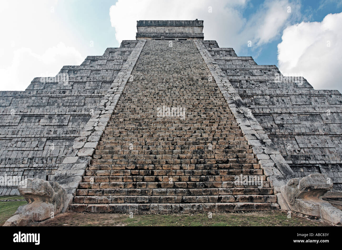 Kukulkan Pyramid of Chichen Itza yucatan was a Maya archaeological ...